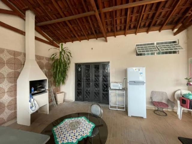 Venda de Casas / Padrão na cidade de Araraquara