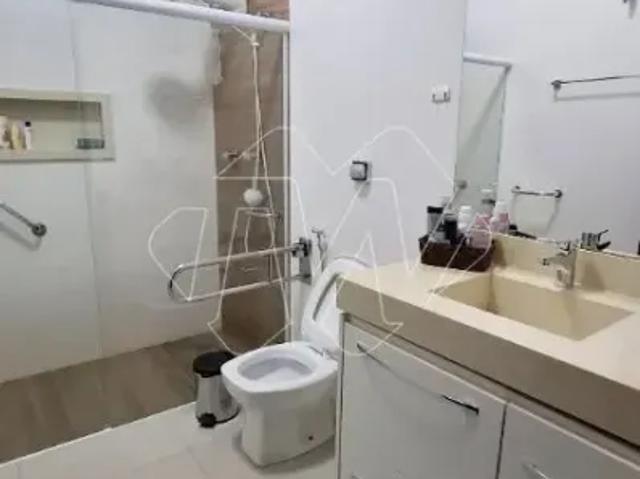 Venda de Casas / Padrão na cidade de Araraquara