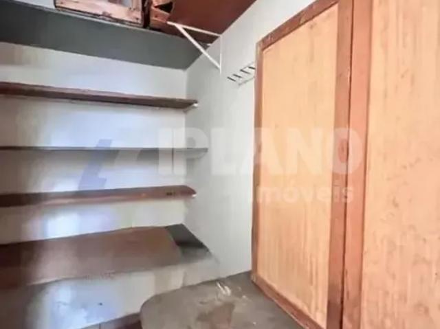 Venda de Casas / Padrão na cidade de São Carlos