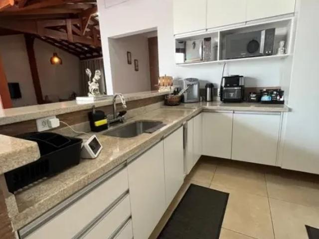 Venda de Casas / Padrão na cidade de São Carlos