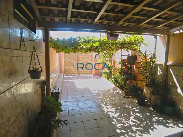 Venda de Casas / Padrão na cidade de São Carlos