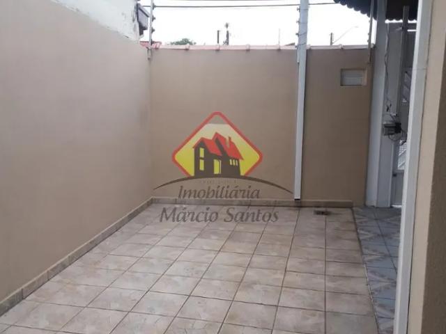 Venda de Casas / Padrão na cidade de Taubaté