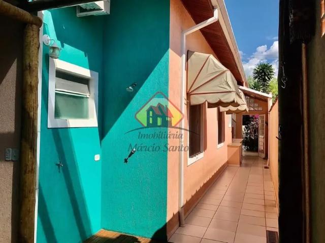 Venda de Casas / Padrão na cidade de Taubaté