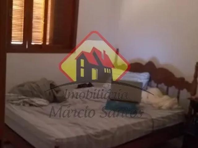 Venda de Casas / Sobrado na cidade de Taubaté