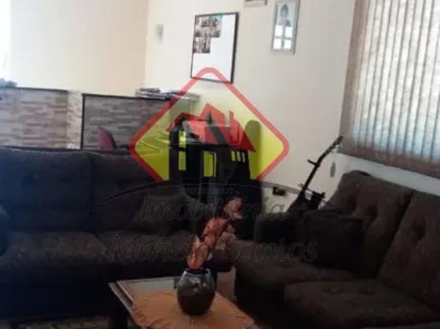Venda de Casas / Sobrado na cidade de Taubaté