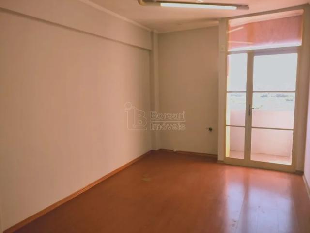 Venda de Comercial / Sala na cidade de Araraquara