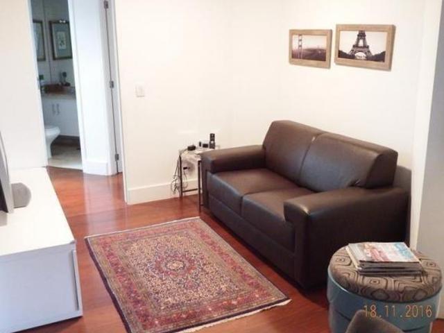 VENDA DE FLAT LUXUOSO EM MOEMA COM PREÇO ÚNICO!