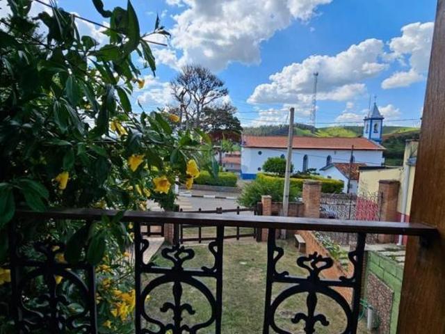VENDA DE IMÓVEL NO CENTRO DO BAIRRO ARRAIAL DA CIDADE DE TUIUTI UM VERDADEIRO REFÚGIO COM VISTA D