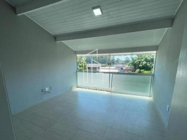 Venda de luxuosa casa com 4 quartos e 3 suítes na Vila Taquari, São Paulo SP: 128 m², 4 banheiros e