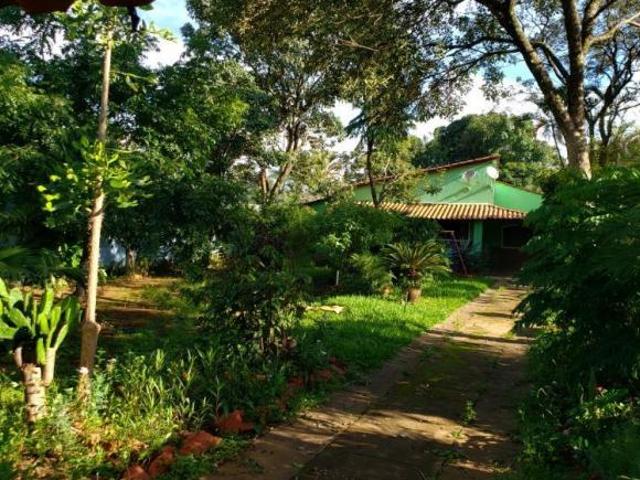 Venda de sítio em Juatuba MG, bairro Icaraí: 4 quartos, 1 sala, 3 banheiros, 1.440 m² de área