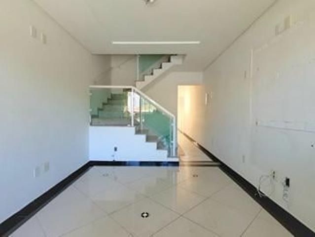 Venda de sobrado semimobiliado em Santo André no bairro Vila Pires REF: 17066