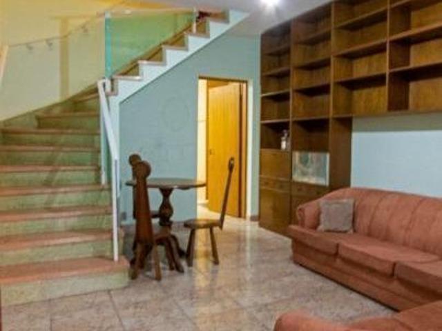 Venda de sobrado 116m2 no bairro Jardim Santo André com quintal e edícula REF: 17377
