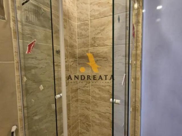 Venda de Studio com 1 quarto s, 27 m², por R$ 300 mil em Centro