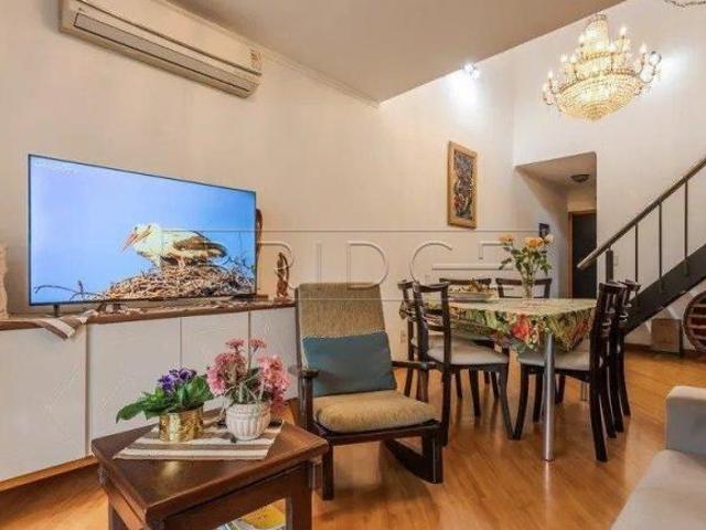 Venda e Aluguel, Apartamento no Bairro Petrópolis