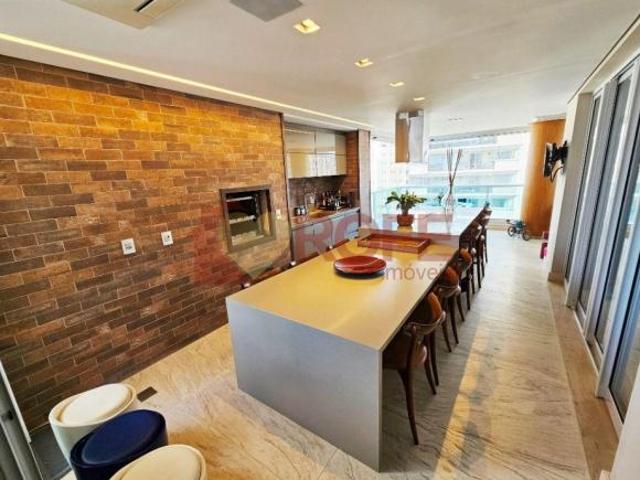 Venda Exclusiva | Condomínio Essenza Moema | 288m², sendo 4 suítes e 4 vagas | Altíssimo Padrão