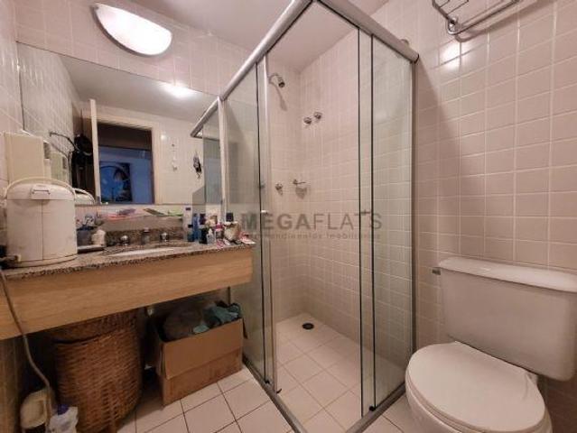 VENDA FLAT COM DUAS SUITES EM MOEMA SÃO PAULO!