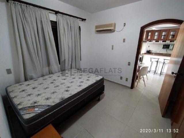 VENDA FLAT EM MOEMA AO LADO DA AV SANTO AMARO!