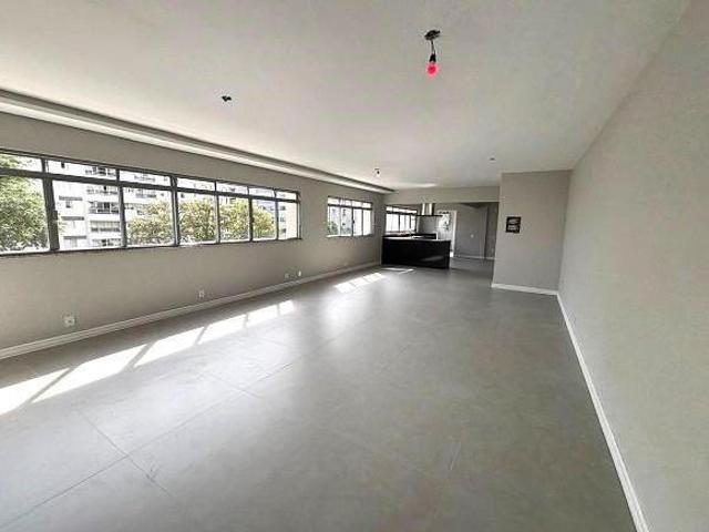 VENDA HIGIENÓPOLIS APTO 03 DORM 01 SUÍTE 219M2 Á.Ú REFORMADO 01 VAGA!