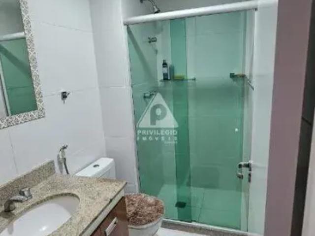 Venda Imperdível: Apartamento de 3 Quartos!