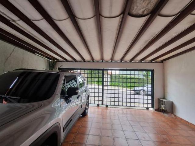 VENDA JARDIM CELESTE BUTANTA 132m² 02 QUARTOS 01 BANHO E DUAS VAGAS FL38