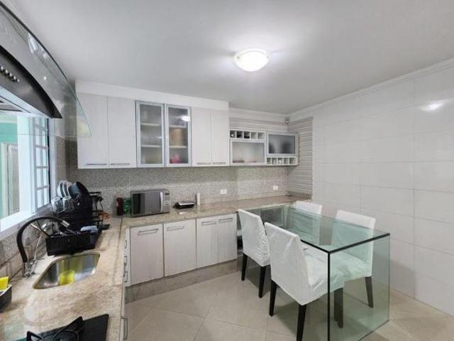 VENDA JARDIM ARPOADOR CASA 150m² 03 QUARTOS, 03 BANHEIROS E DUAS VAGAS FL38