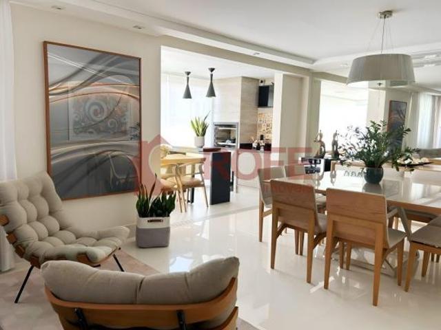 VENDA Legítimo Moema | 143m² | 3 Suítes | 3 Vagas Demarcadas | Varanda Gourmet
