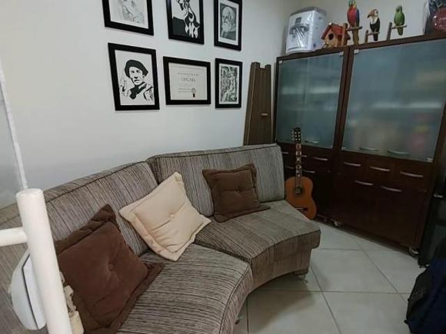 Venda lindo sobrado Condomínio Villazul, com 3 dormitórios,1 suíte master, sala conceito aberto, 2 b