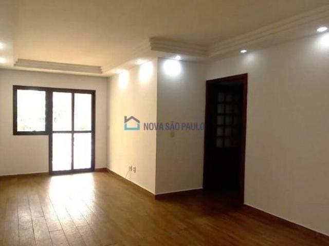 Venda. Moema Índios. Apartamento 100M². 3 quartos. 2 vagas. Lazer