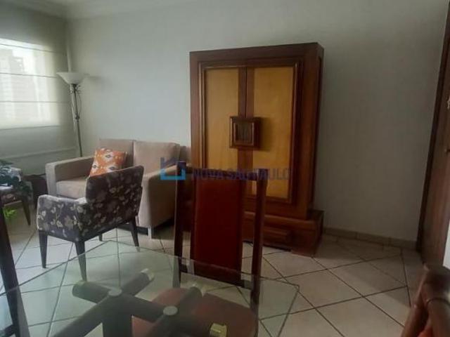 Venda. Moema Pássaros. Apartamento 70M². 2 quartos + 1 reversível. 1 vaga fixa