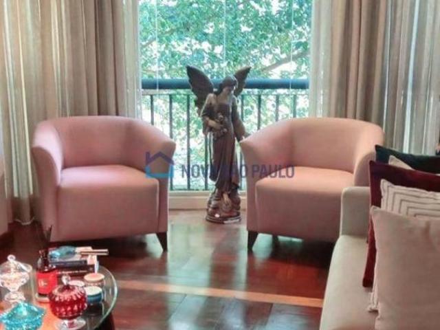 Venda. Moema Pássaros. Apartamento com 94m². 3 quartos, 2 vagas
