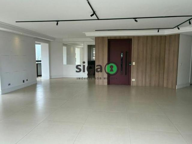 VENDA na Vila Suzana Morumbi Apartamento com 4 Dormitórios, 4 Vagas fixas + Depósito