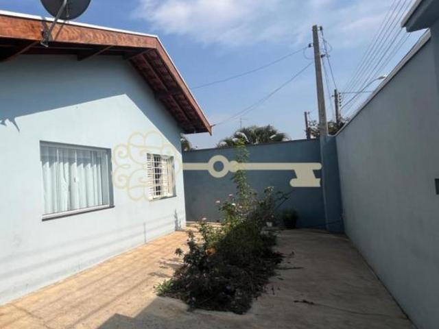 Venda na Vila Santa Terezinha em Pirassununga/SP