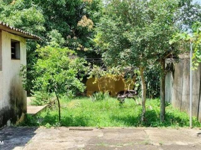 Venda ou troca por imóvel menor valor, casa com 3 dormitórios, 6 garagens, 222 m² construção por R$