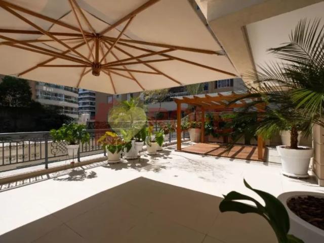 Venda ou Locação Condomínio Celebration Itaim! 456m², 4 suítes e 5 vagas