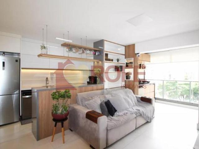 VENDA ou LOCAÇÃO Condomínio Chez Vous Moema | 71m² | 1 Suíte | 1 Vaga | Varanda em L
