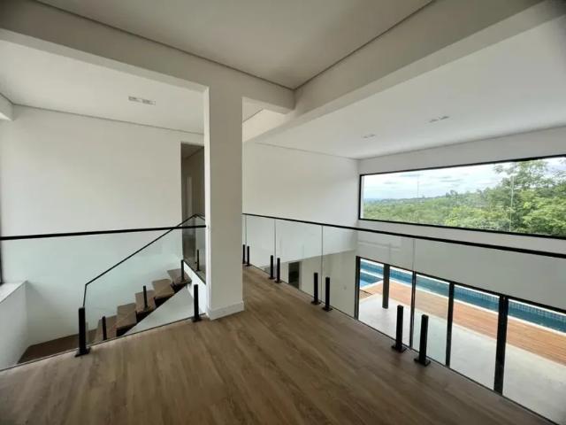 Incrível Casa em Condomínio para Venda localizada no Bairro Mirante Do Fidalgo, com 4 dormitórios, s