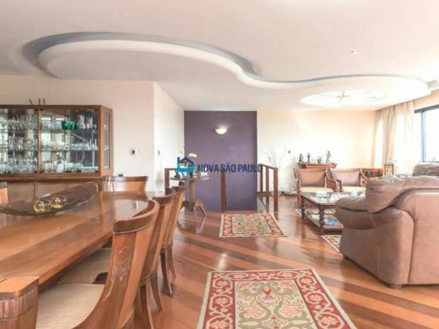 Venda. S. Caetano do Sul. Cobertura com 330M². 4 quartos. 2 suítes 3 vagas
