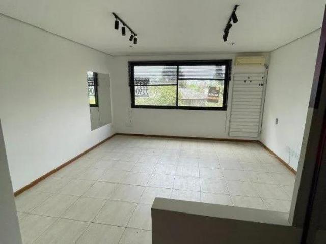 Venda sala comercial na Plinio Brasil Milano, garagem Bairro Boa Vista
