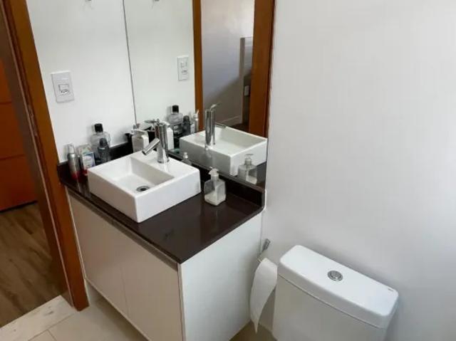 VENDA Sobrado no Condominio Dona Lucilla 3 suites AT 360m² e AC 295m² Indaiatuba SP