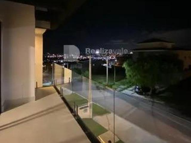 Venda | Sobrado com 222,00 m², 3 dormitório s, 2 vaga s. Condomínio Residencial Fogaça, Jacareí
