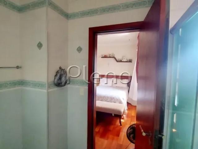 Venda | Sobrado com 398,00 m², 4 dormitório s, 2 vaga s. Sítio Recreio dos Cafezais, Valinhos