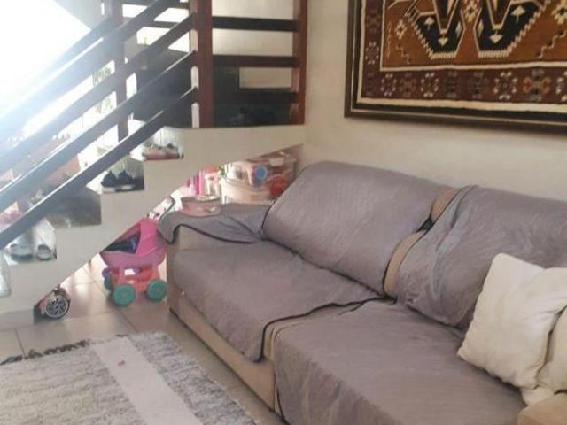 VENDA | Sobrado, com 3 dormitórios em Chácara Paulista, Maringá