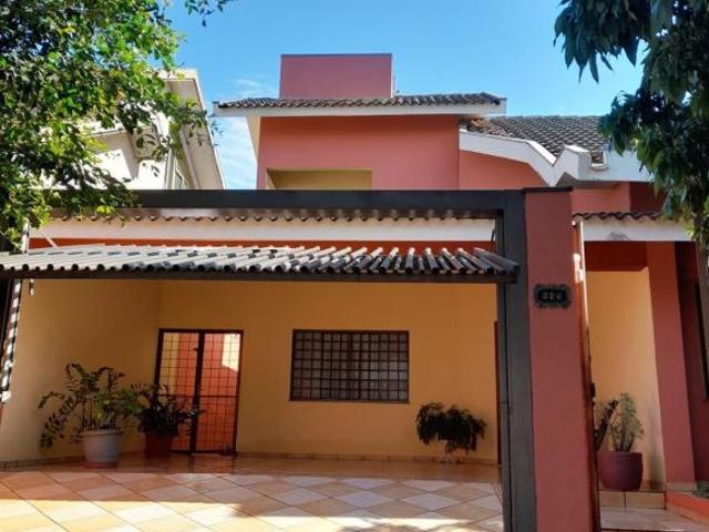 VENDA | Sobrado, com 3 dormitórios em Jardim Novo Horizonte, Maringá