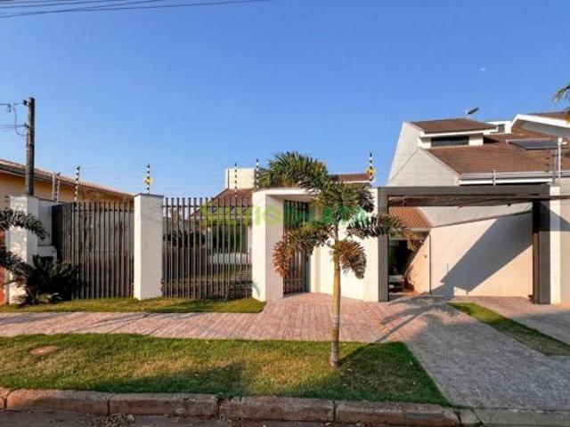 VENDA | Sobrado, com 3 dormitórios em Zona 07, Maringá