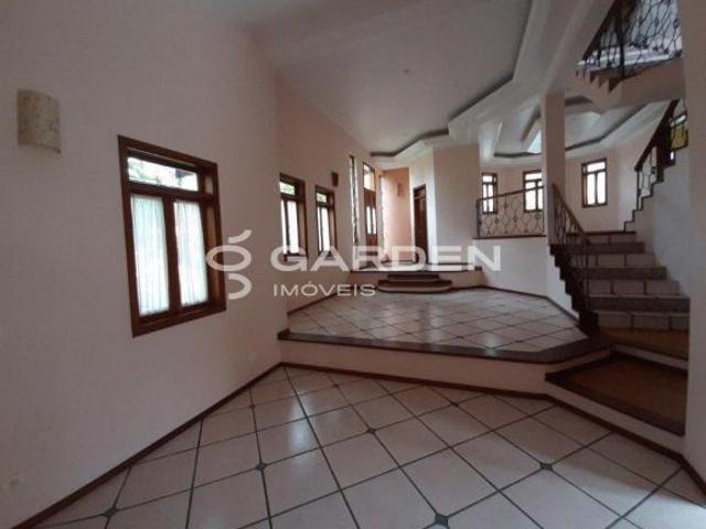 Venda Sobrado de Esquina 355 m² Jardim Aquarius