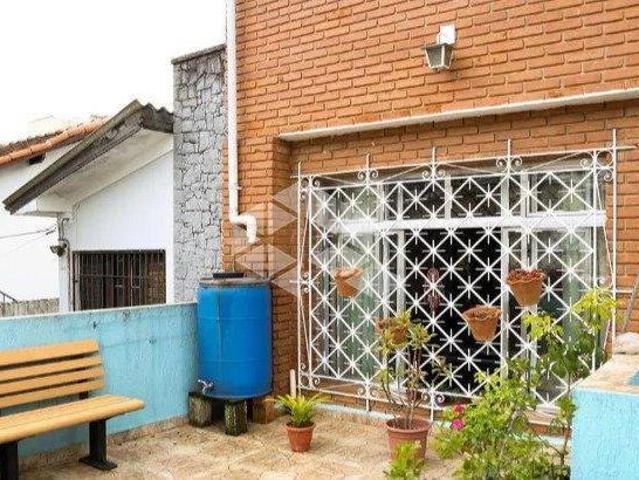 VENDA, Sobrado de 280m² com 3 suítes e 2 vagas na Vila Mariana, próximo do metrô
