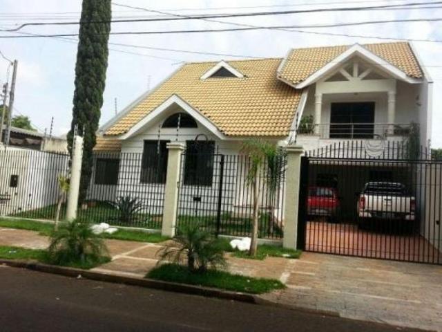 VENDA | Sobrado, em Vila Morangueira, Maringá