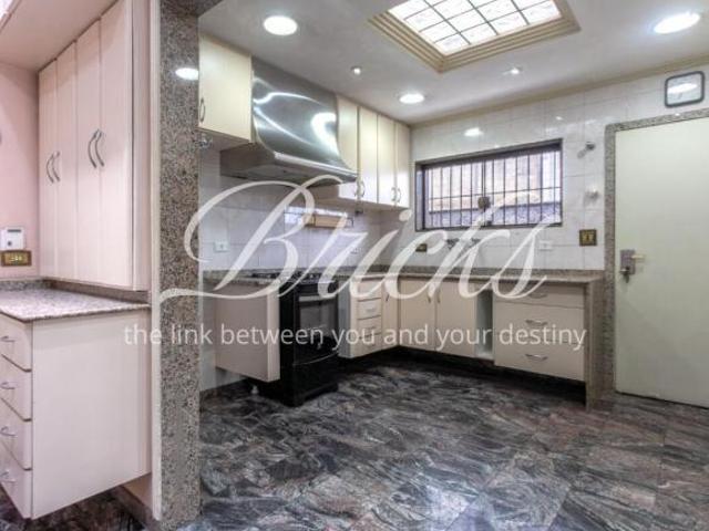 VENDA SOBRADO VILA MASCOTE 4 DORMITORIOS 400M²