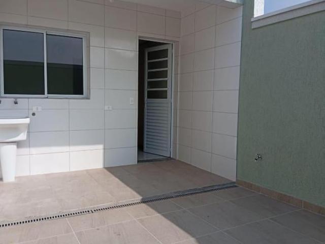 VENDA SOBRADO 125 m² 03 DORMITÓRIOS 01 SUÍTE E DUAS VAGAS DE GARAGENS FL38