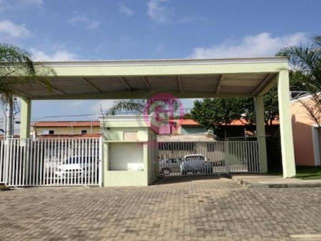 VENDA, SOBRADO, 3 DORMITORIOS, CONDOMINIO FECHADO, MONTE CASTELO